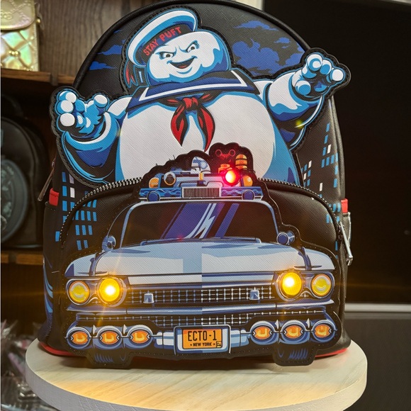 Loungefly | Bags | Loungefly Light Up Stay Puft Ghostbusters Backpack ...